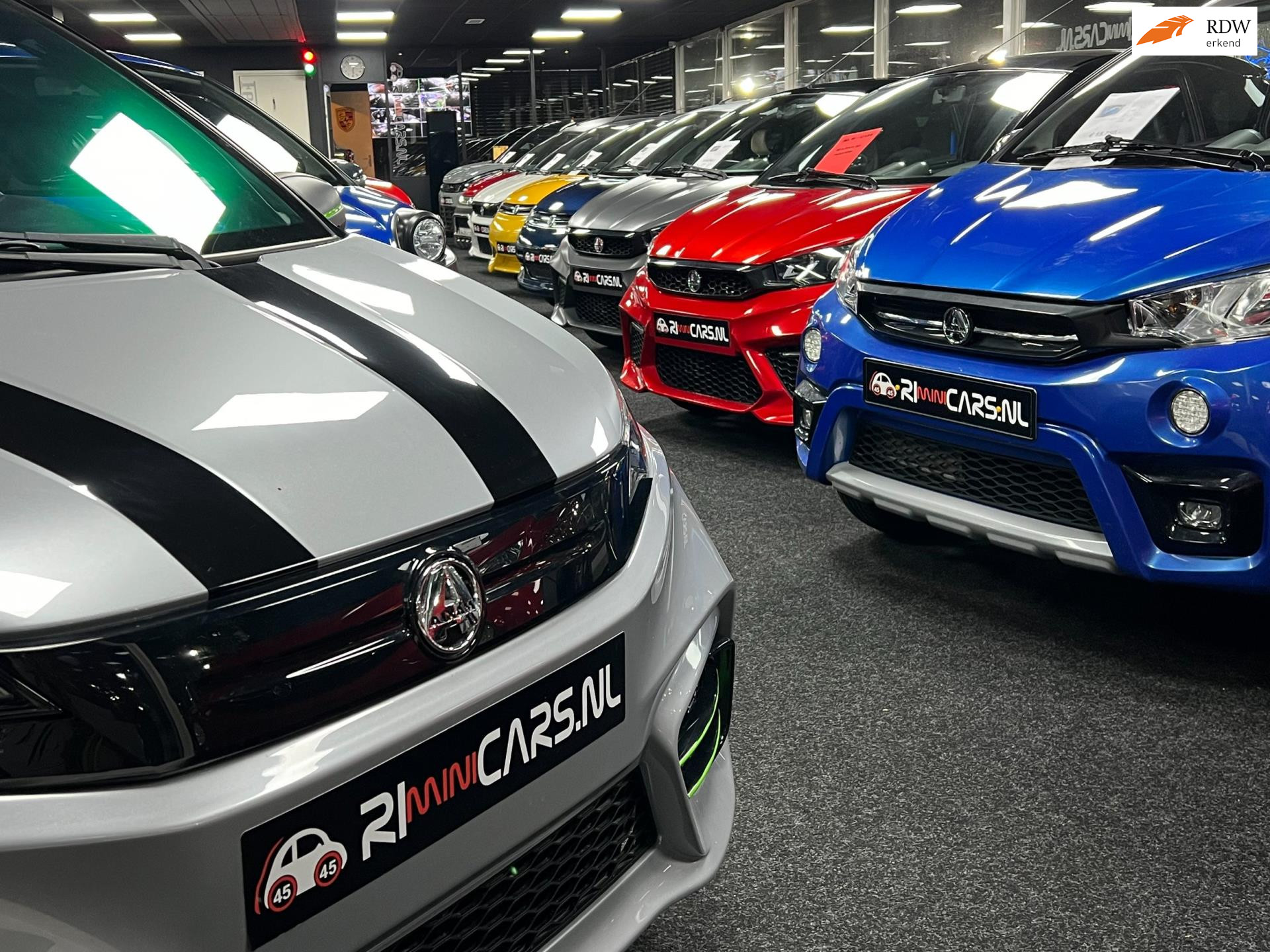 Iva Scootmobiel--| 2 pers. | Nieuw | Lithium | Aan huis levering ...