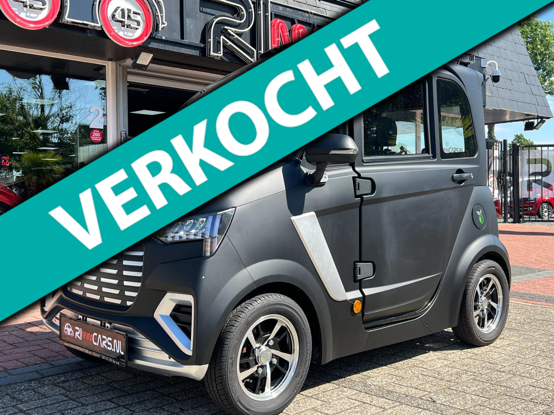 Iva Scootmobiel--| 2 pers. | Nieuw | Lithium | Aan huis levering ...