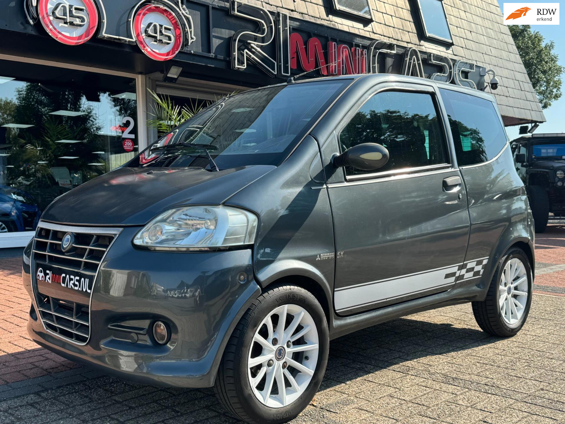 Iva Scootmobiel--| 2 pers. | Nieuw | Lithium | Aan huis levering ...